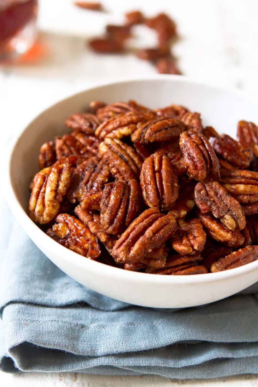 Maple Pecans Recipe - Cookin Canuck - Easy glazed nuts