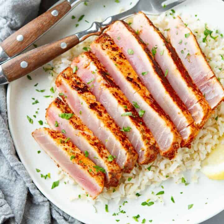 Blackened Tuna Recipe - Cookin Canuck